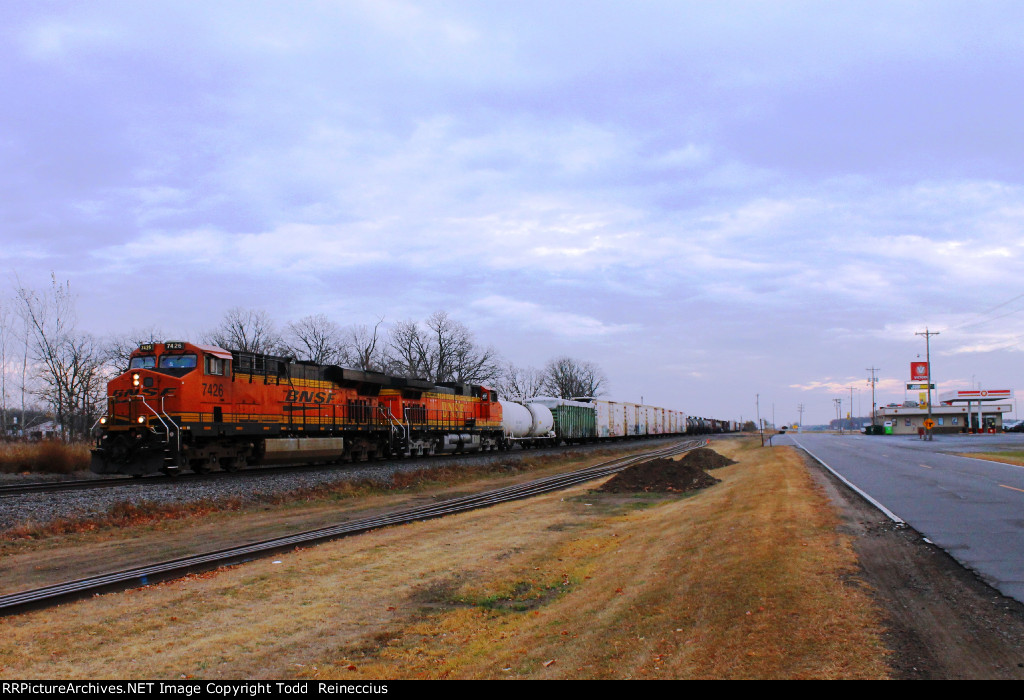 BNSF 7426